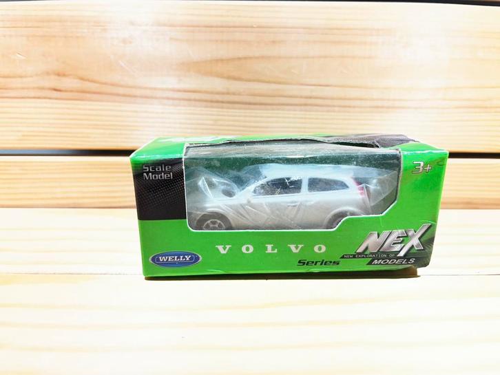 ≥ Volvo C30 grijs 1:60 Welly — Modelauto's | Overige schalen — Marktplaats
