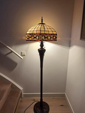 ≥ Tiffany Stijl Staande Lamp — Lampen | Vloerlampen — Marktplaats