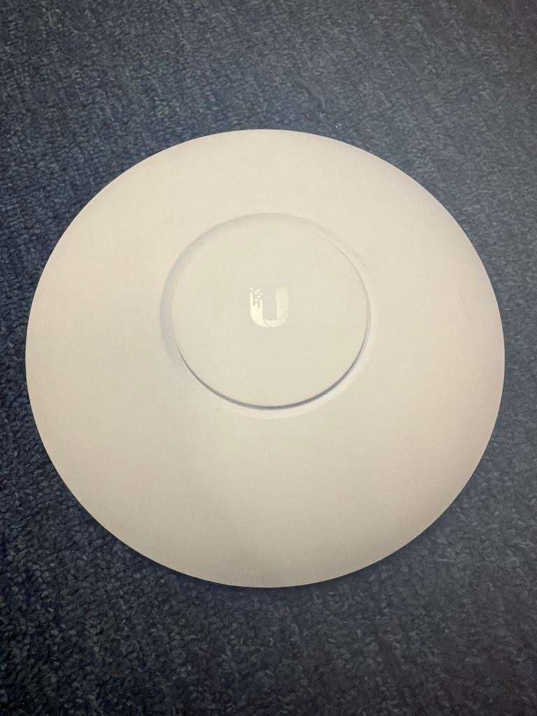 ≥ Ubiquiti UniFi USG Gateway + WiFi 6 Access Point + Cloud Key ...
