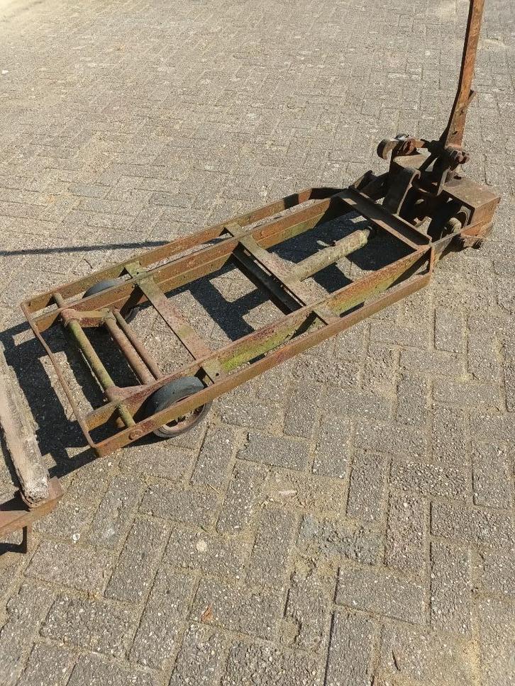 ≥ Antieke hefwagen uit de jaren 40/50 vorige eeuw — Antiek ...