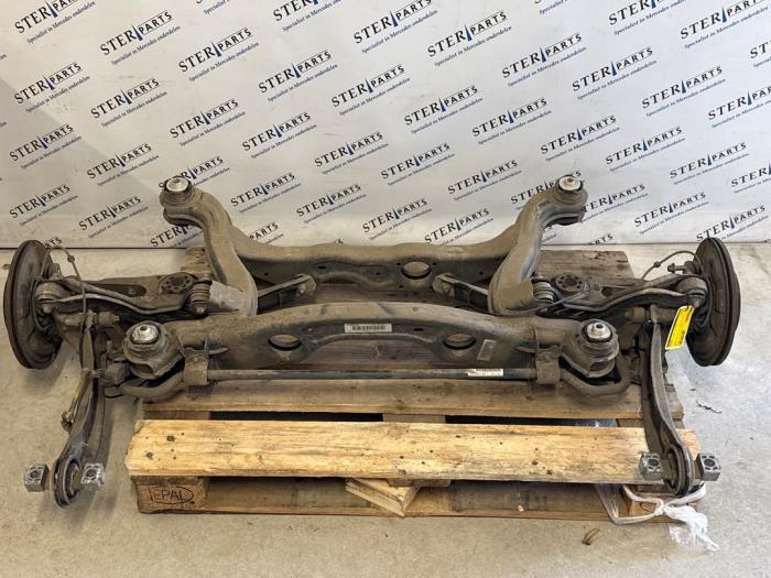 ≥ Subframe van een Mercedes B-Klasse — Ophanging en Onderstel — Marktplaats