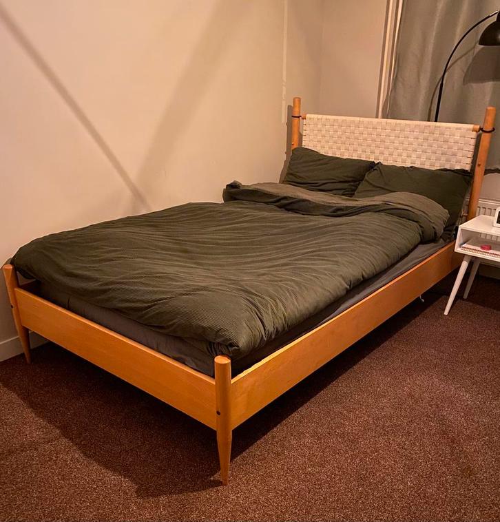 ≥ Bed 120x 200cm. Twijfelaar met lattenbodem, excl matras — Slaapkamer ...