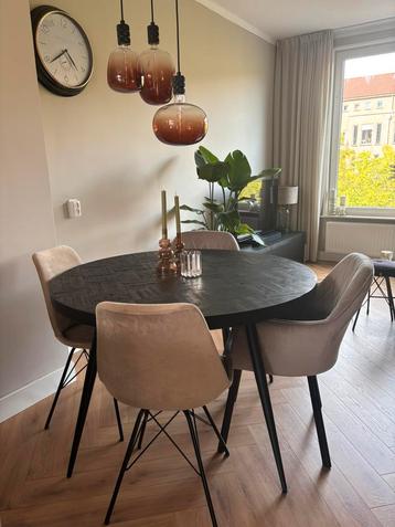 ≥ Ronde eettafel 120cm inclusief stoelen - zo goed als nieuw — Tafels ...