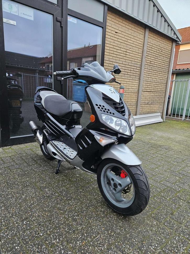 ≥ Peugeot Speedfight 2 L.C DD Brom NL 2008 Zwart 17000km — Brommers ...