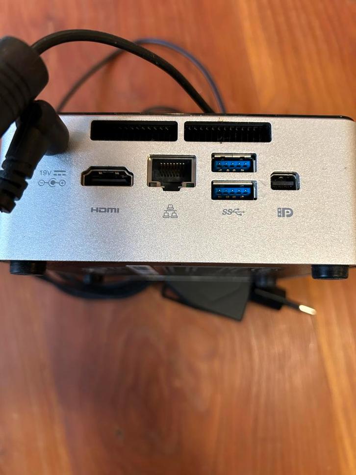 ≥ Intel NUC Mini PC - Compact en Krachtig! — Desktop Pc's — Marktplaats