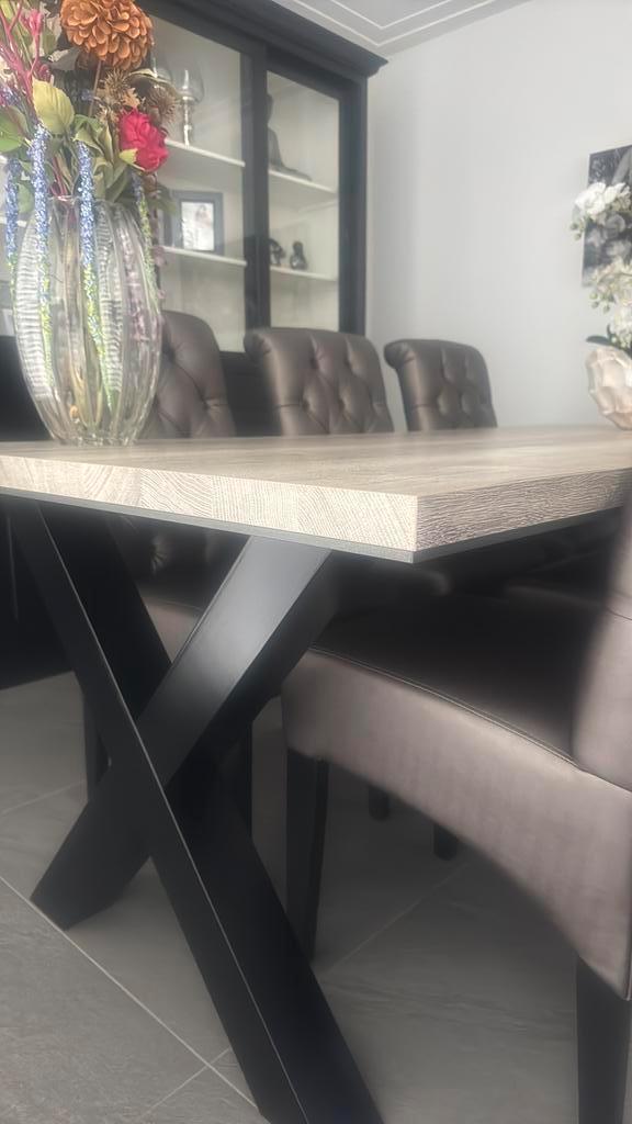 ≥ Landelijke eetkamertafel x poot zwart met houten blad 220 cm — Tafels ...