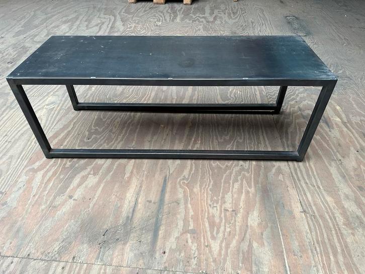 ≥ Stalen Salontafel / Zitbank - Industrieel stalen Design — Tafels ...