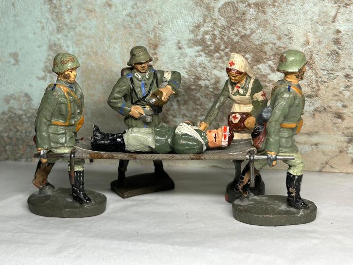 ≥ Rode Kruis - medisch - Wehrmacht - Lineol & Elastolin — Antiek ...