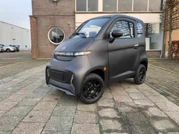 ≥ Rijbewijsvrije scootmobiel / Brommobiel E-Volt SQ4 Mat zwart ...